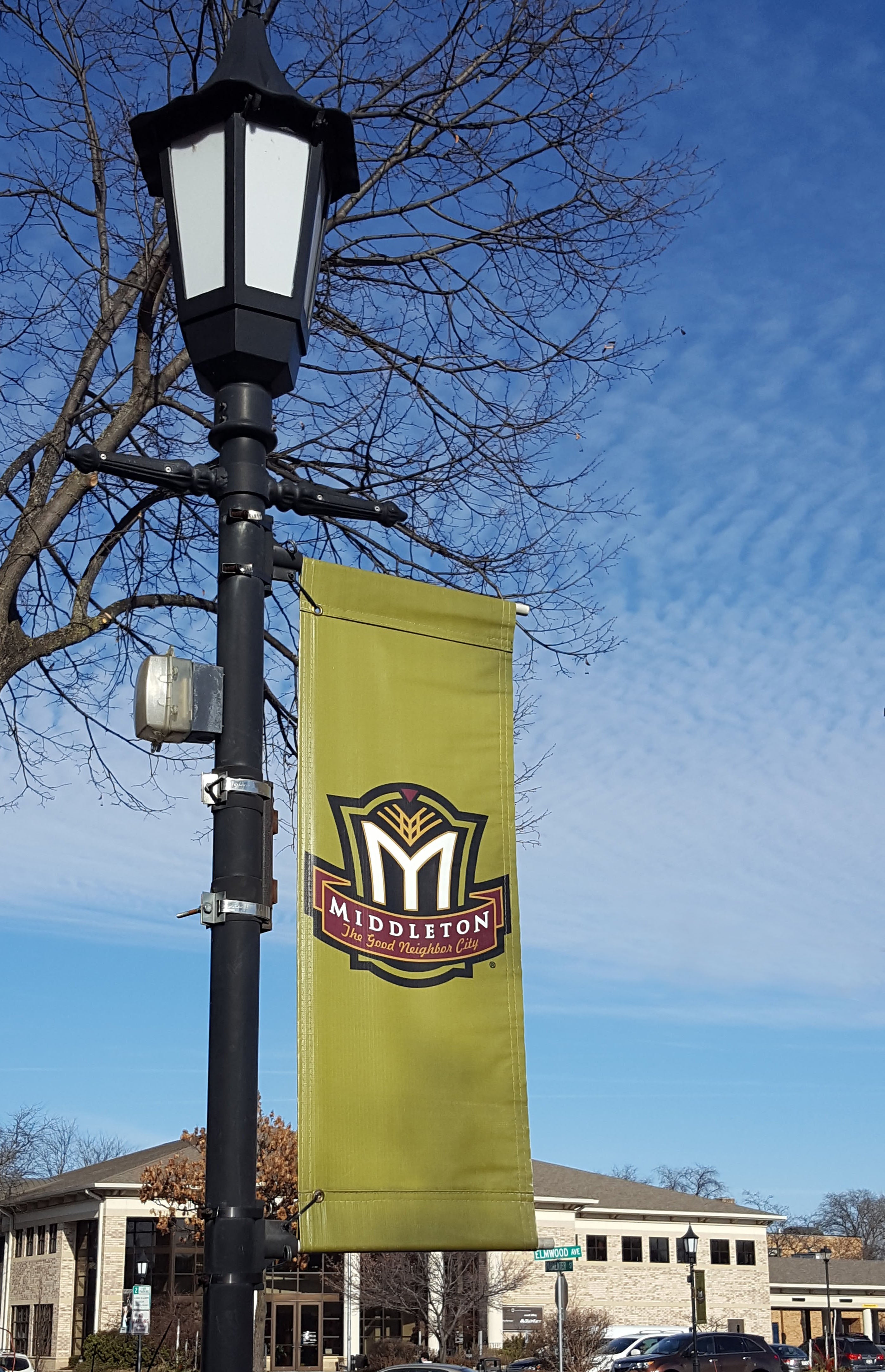 5 Things to Keep in Mind When Designing your Pole Banners – Display Sales