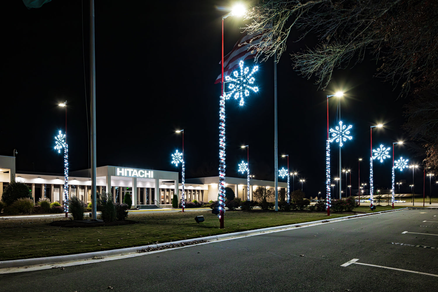 Commercial Outdoor Decorations, Custom Banners, Flags and Outdoor ...