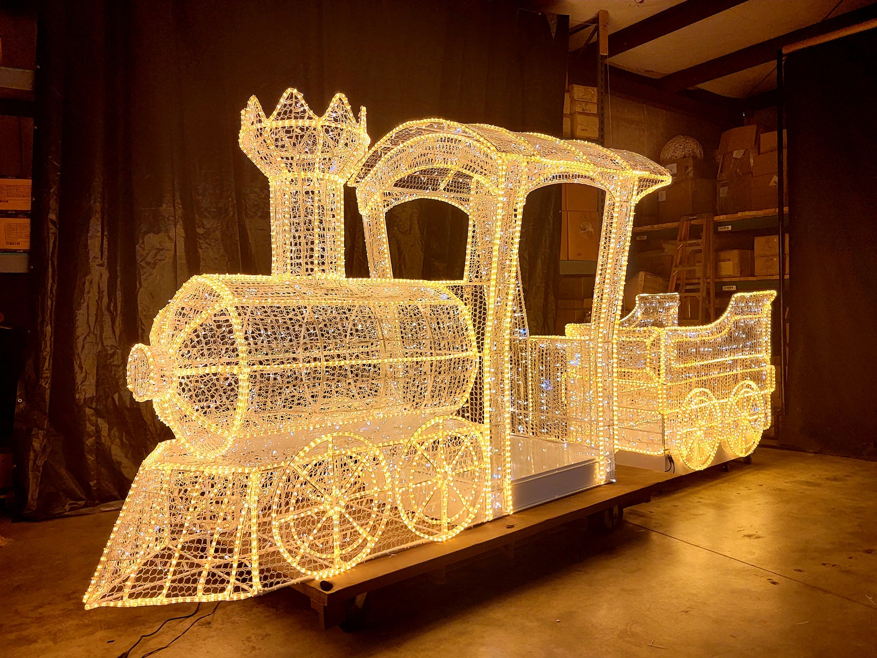 Train Engine Photo Op with Mesh - Display Sales